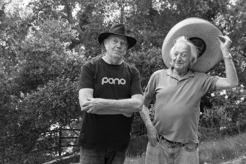 Music Manager Elliot Roberts Dies @ 76 – Tribute – Neil Young, Crosby ...