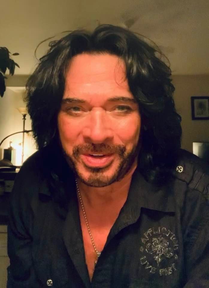 Autograph Guitarist Steve Lynch: “My autobiography, ‘Confessions of a ...