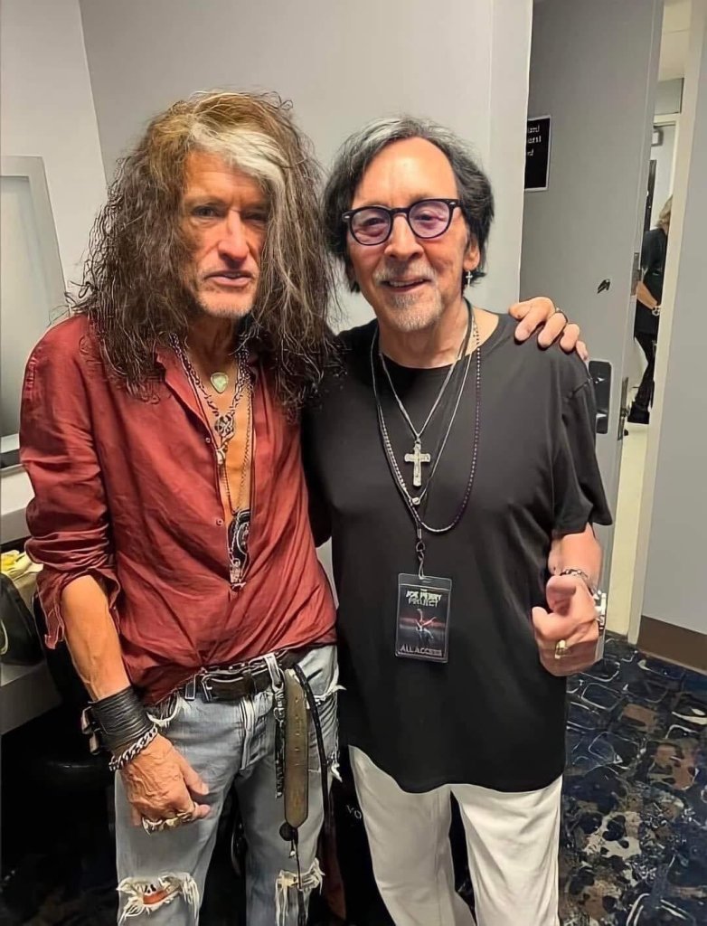 Joe Perry & Peter Criss 2022 @ Joe Perry Project Show in Atlantic City ...
