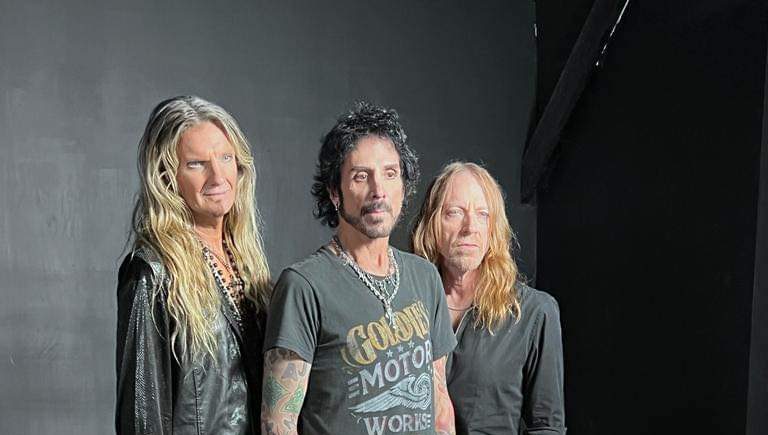 Revolution Saints NEW SONG/VIDEO/ALBUM – Deen Castronovo, Jeff Pilson ...