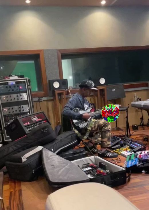 Living Colour Back in the Studio (VIDEO) – 2022 – Stain 30th ...